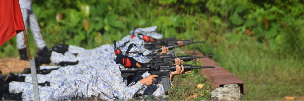 Navy | Kolej Tun Dr. Ismail Universiti Teknologi Malaysia